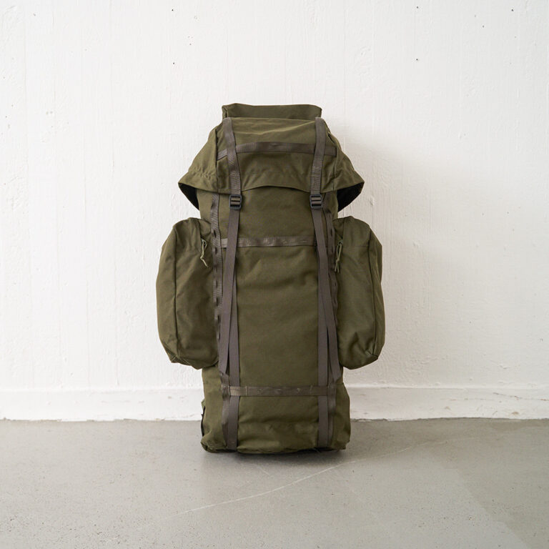 Taktisk bärutrustning för försvarsmakt och militär